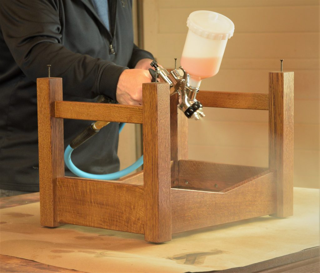 Spraying Shellac with an LX-20 HVLP from Fuji Spray Systems - Woodworking