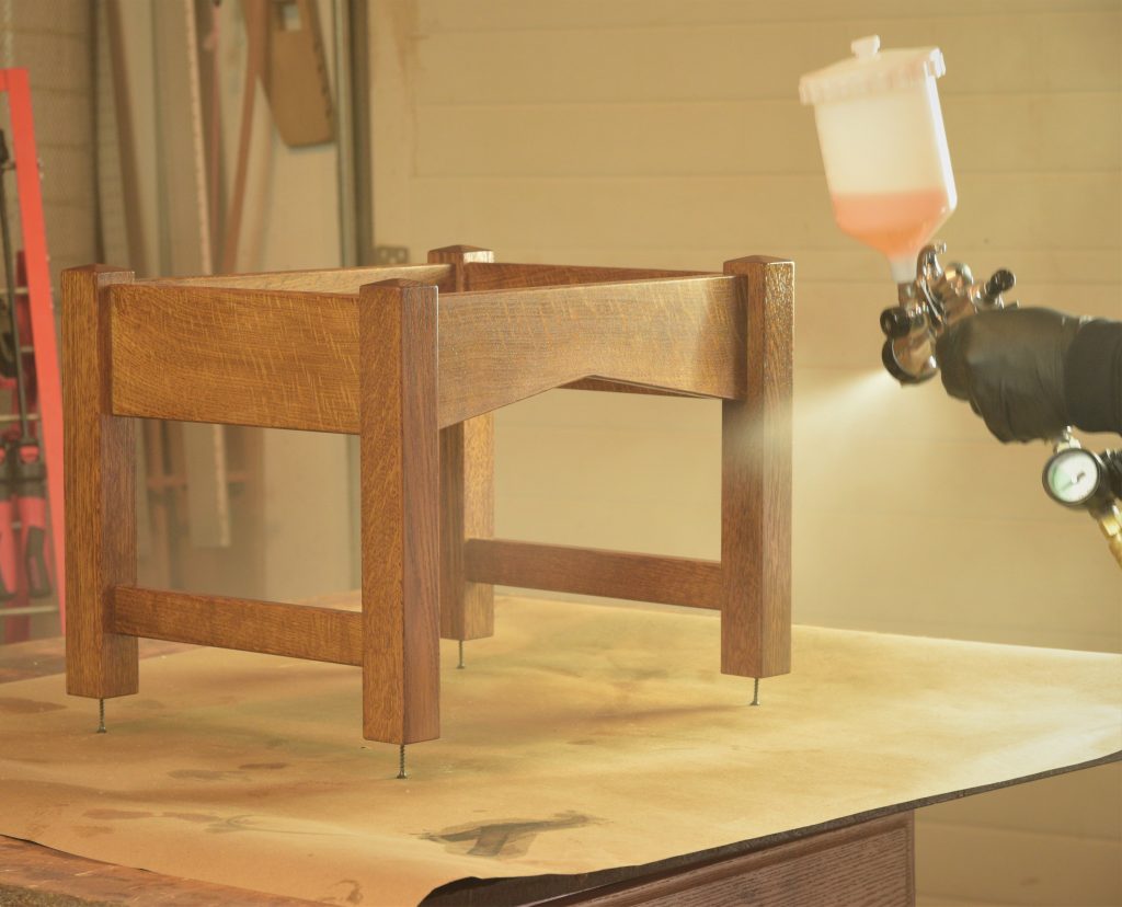 Spraying Shellac with an LX-20 HVLP from Fuji Spray Systems - Woodworking