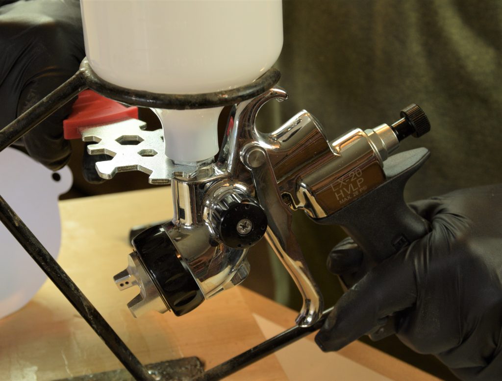 Fuji Spray Systems | Gravity Feed Spray Gun | LX-20 HVLP