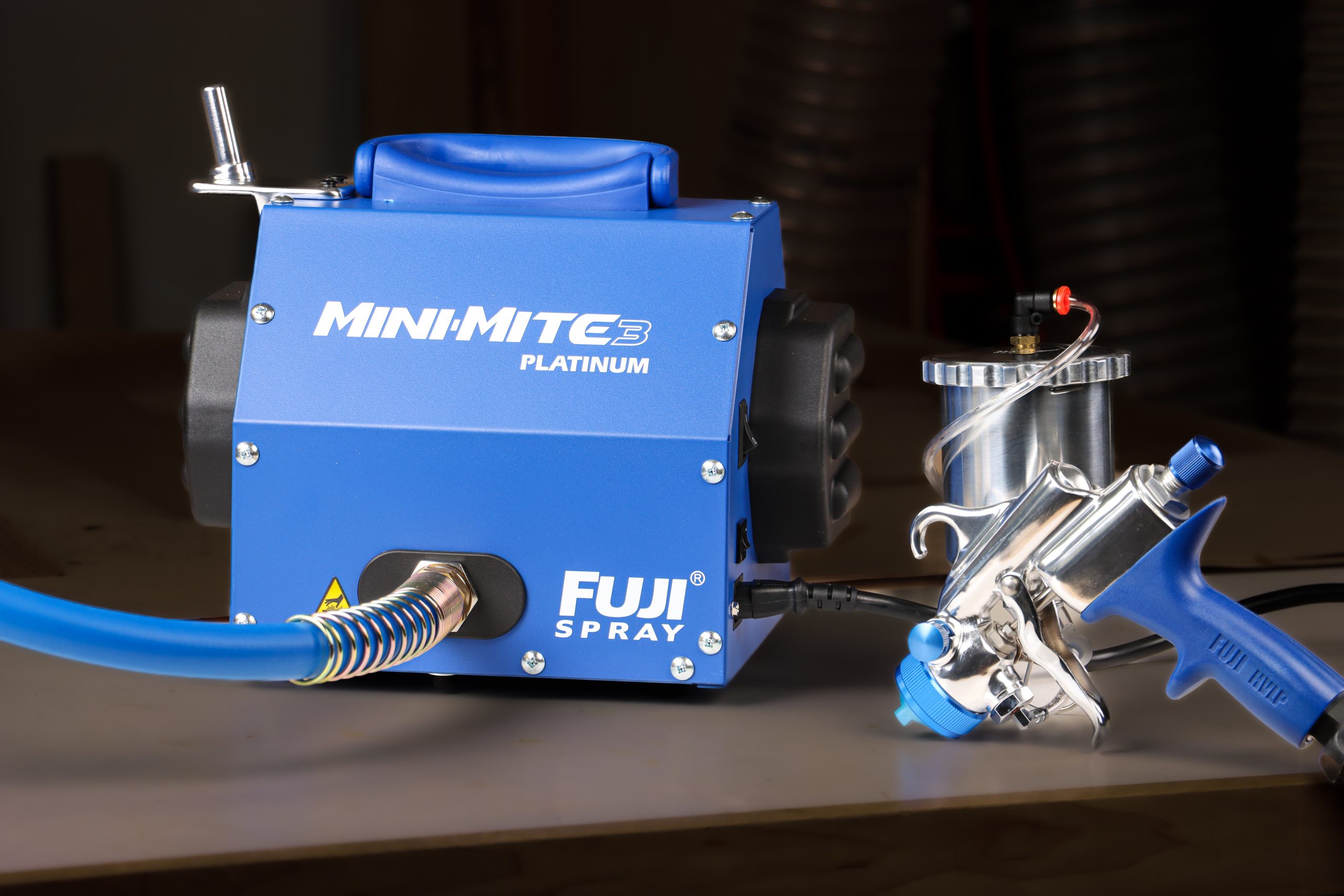 What's in the box: Mini-Mite 3 + G-XPC Spray Gun - Fuji Spray Systems