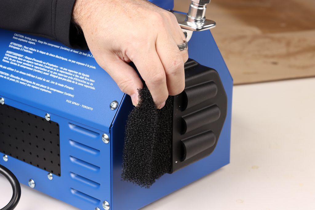 What's in the box: Mini-Mite 3 + G-XPC Spray Gun - Fuji Spray Systems