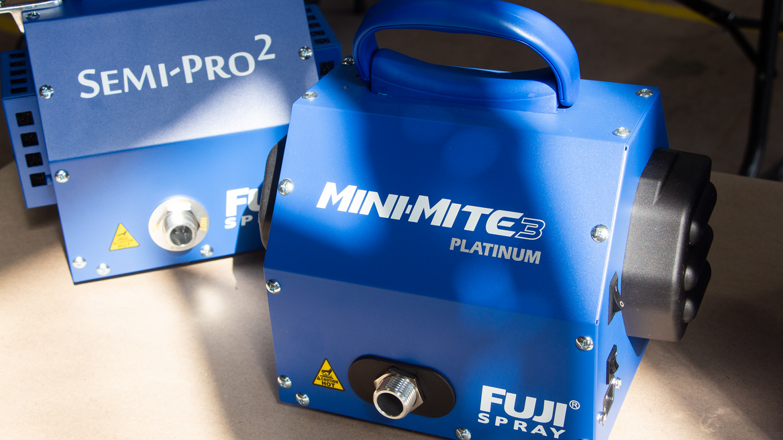 Choosing Between the Semi-PRO 2™ or Mini-Mite 3™? - Fuji Spray Systems